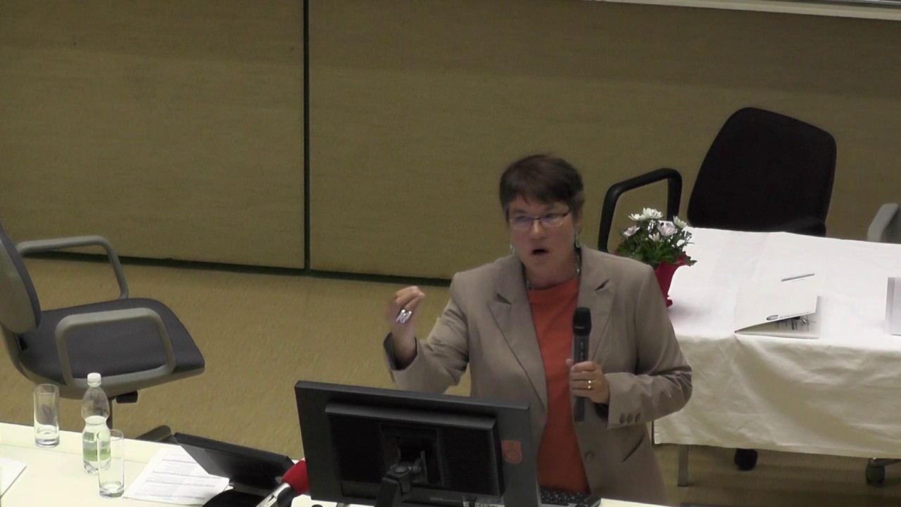 Prof.Dr.in Mechthild Wolff-Heimkinder-damals und-heute-24.09.2016 - YouTube