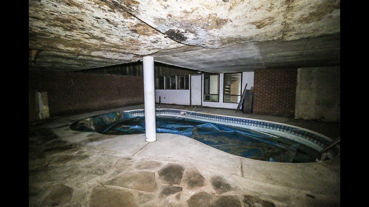 ABANDONED Dealer's 1970s Weird looking House with Indoor Pool & Sauna ...