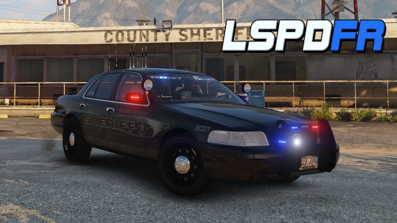 LSPDFR GTA 5 Crown Vic Patrol - YouTube