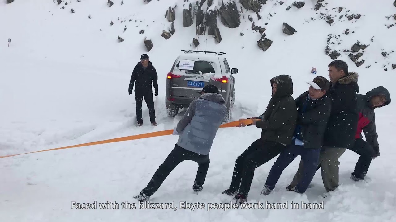 Ebyte wireless data transceiver range test on snow mountatins - YouTube