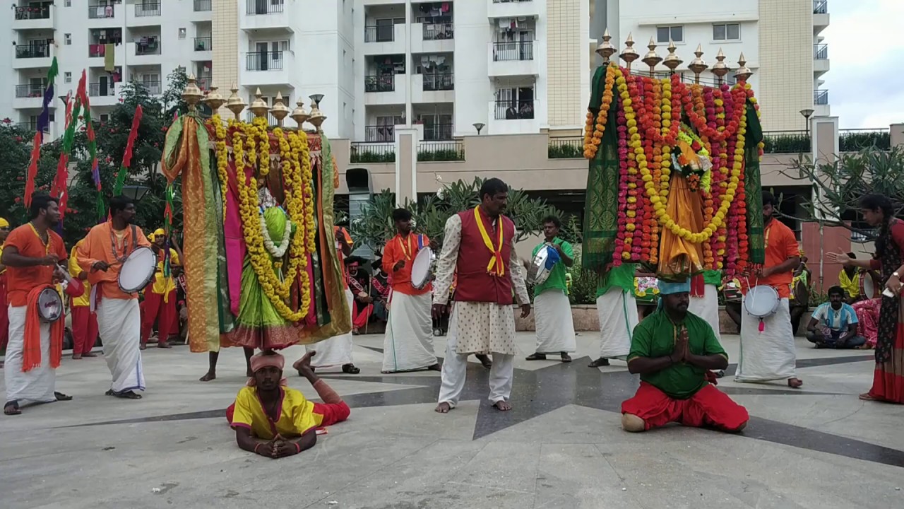 Best performance of pooja kunitha by Niranjan Murthy team #folk # ...