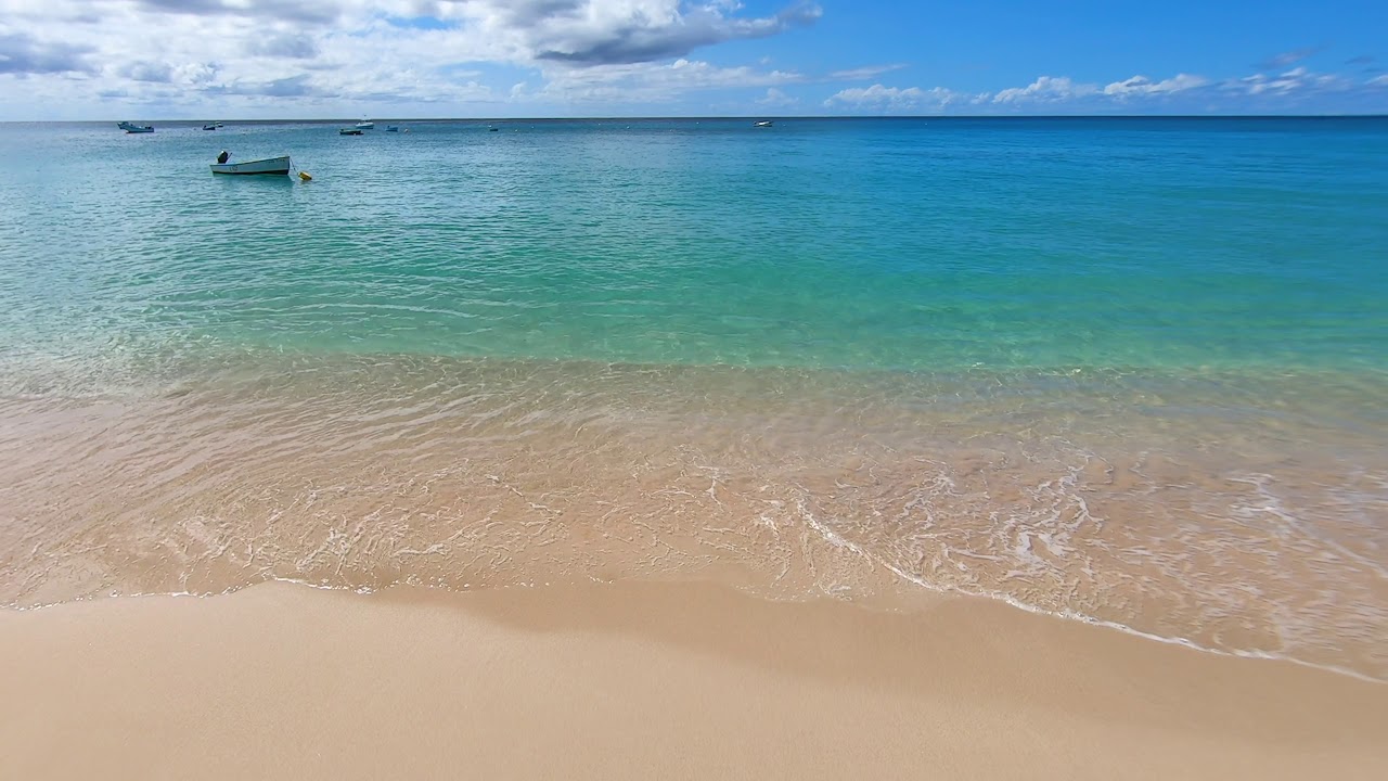 The Caribbean Sea - Calming waves sounds - YouTube