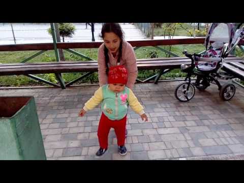 Banuwum bacisiyla gezmekde