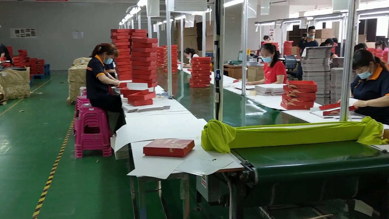 Rigid box assembly line and pack finish - YouTube