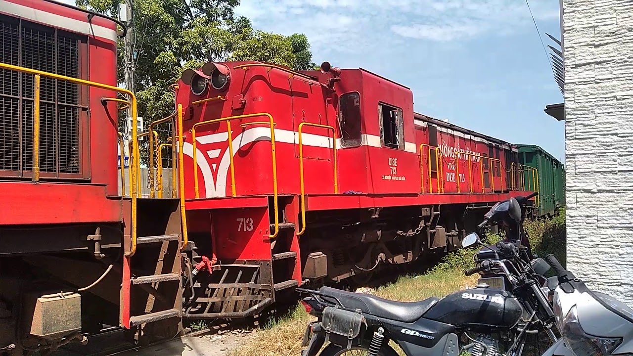 D13E-711 kéo D13E-713 dồn ram (10:11-28-7-2018) - YouTube