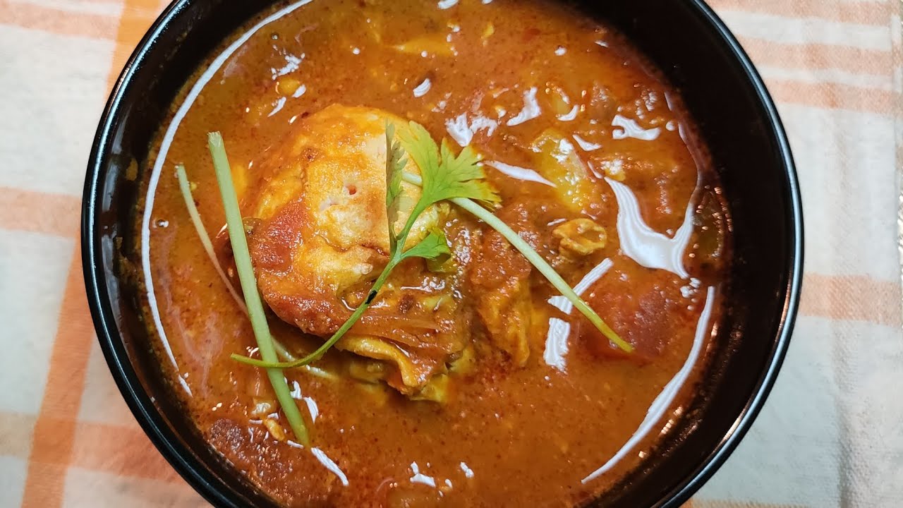 @Simple Cooking #Muttai Puli Kulambu in Tamil #முட்டை புளி குழம்பு ...