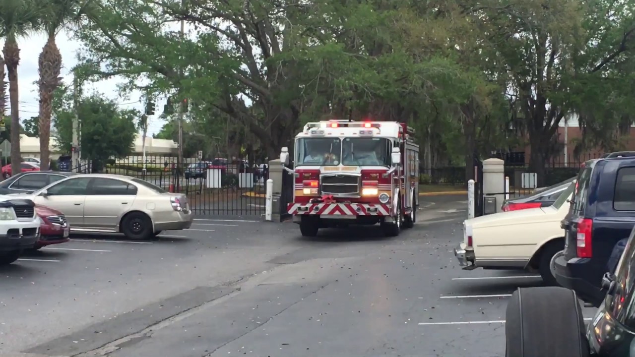 Orange County fl fire engine 50 arriving 3-24-17 - YouTube