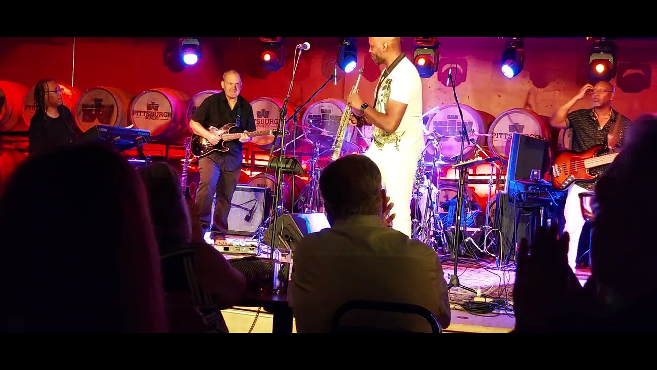 Jackiem Joyner and N-Motion Band performing in Pittsburgh - YouTube