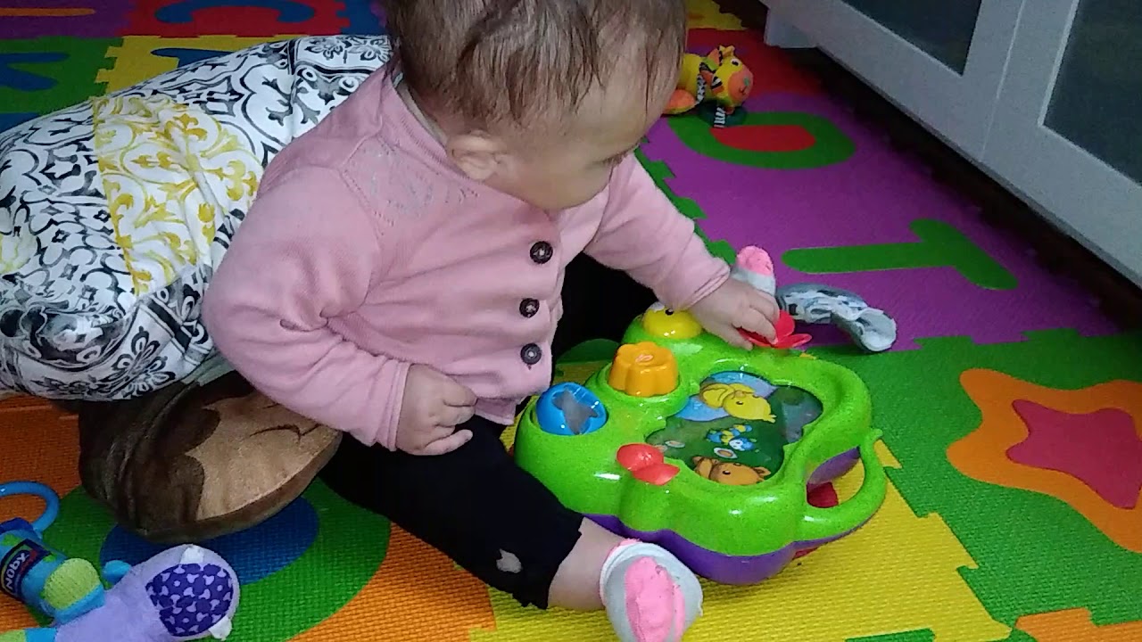 How do babies learn? Baby H from New Jersey 😍 reggaeton j Balvin baby ...