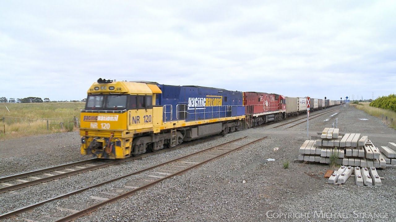 3PM7 Pacific National Container Train (23/12/2022) - PoathTV Australian ...
