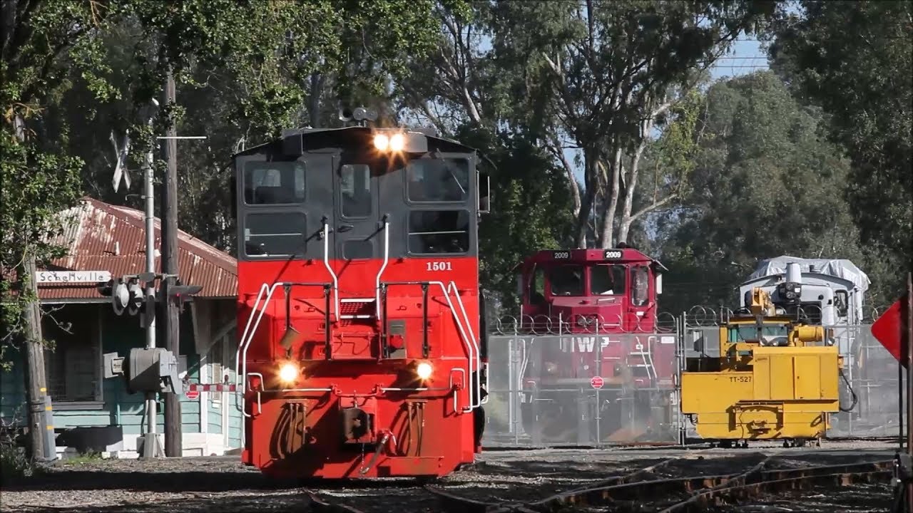 Northwestern Pacific NWP 1501 Lombard Turn, April 25, 2019 - YouTube