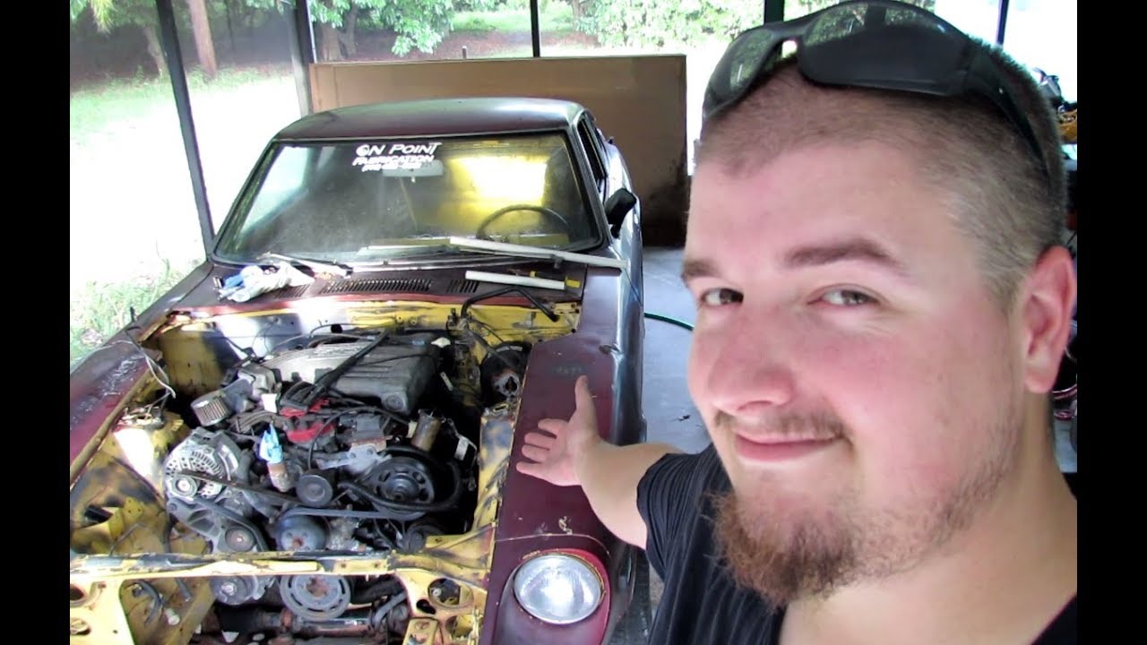280z 302/5.0 Motor Is In! - YouTube