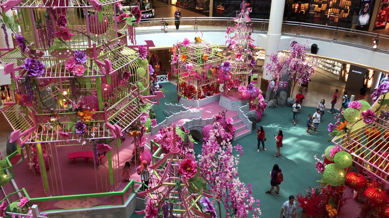 180129 Mid Valley CNY Decorations - YouTube