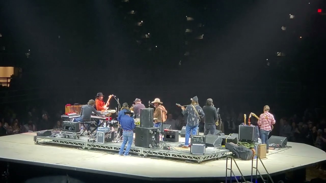 Ryan Bingham - Hallelujah - San Antonio Rodeo - YouTube Music