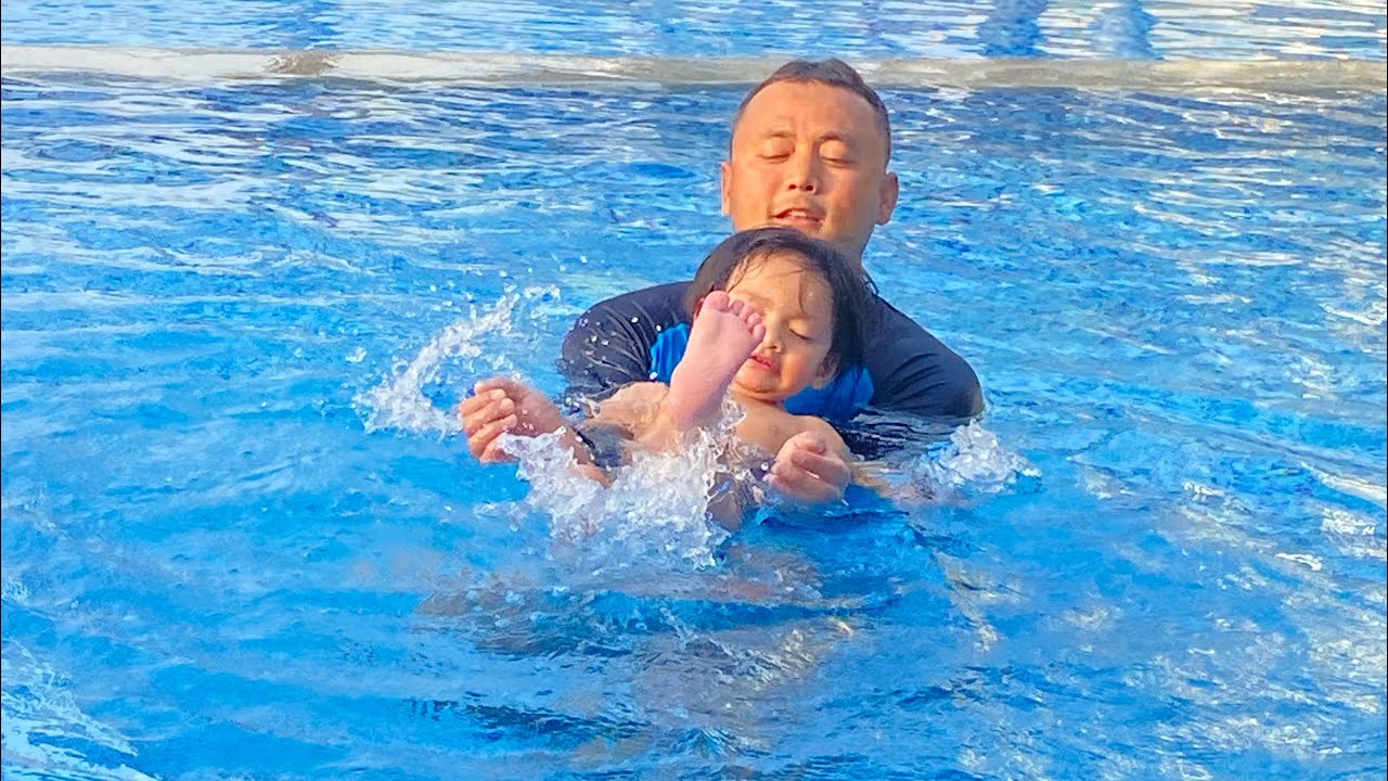 Brave Galaxy not afraid of water. Part 1 - YouTube