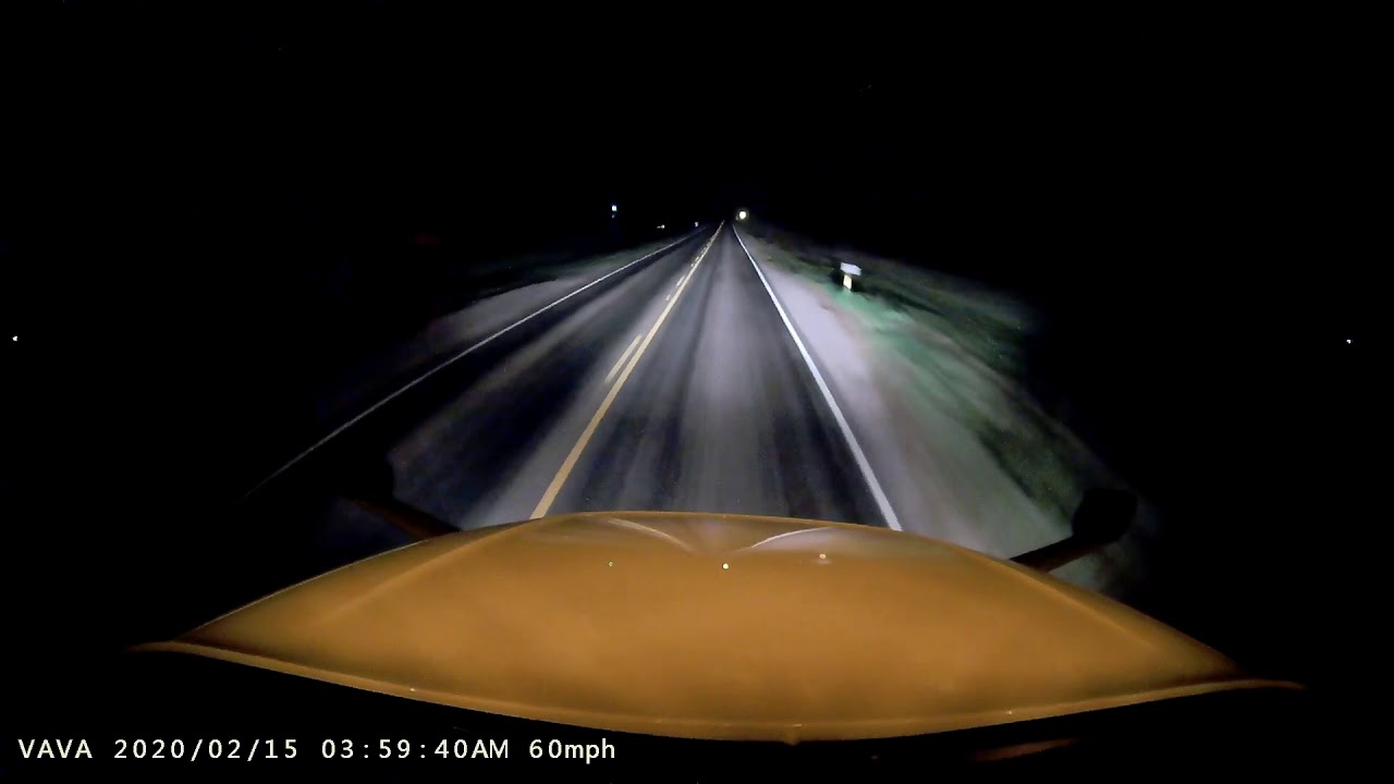 Out in the middle of nowhere Tx at 4am - YouTube