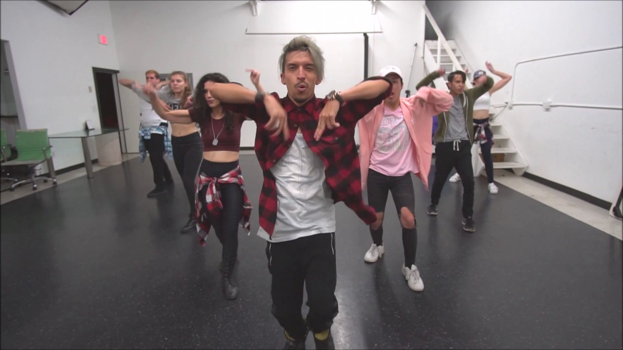 #CATCH ME OUTSIDE HOW BOUT DAT CHALLENGE DANCE!!!!!!!!!!!! - YouTube