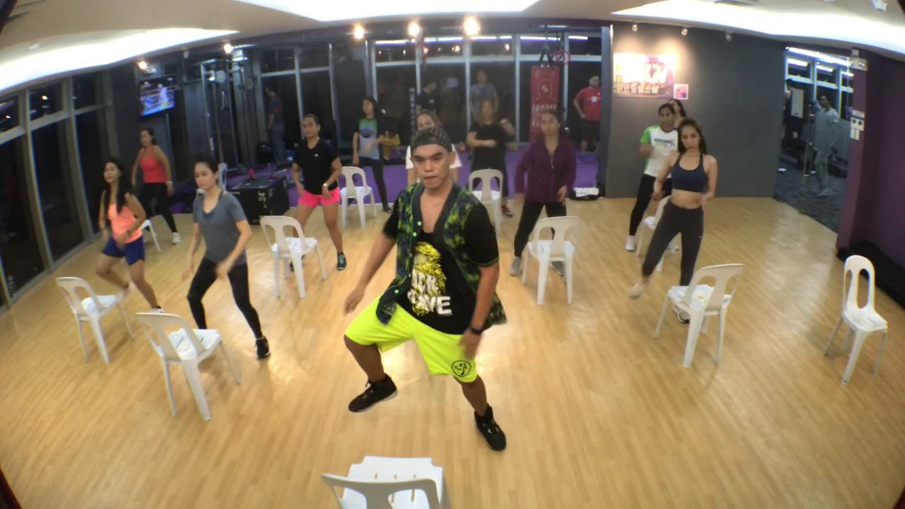 Zumba® Sentao - Gimme Five - YouTube