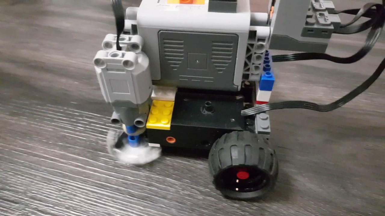 Lego robot cleaner 2 - YouTube
