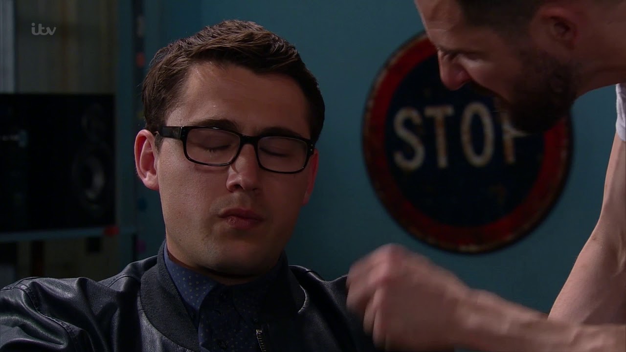 Finn Is No Longer the Responsible Barton - Emmerdale - YouTube