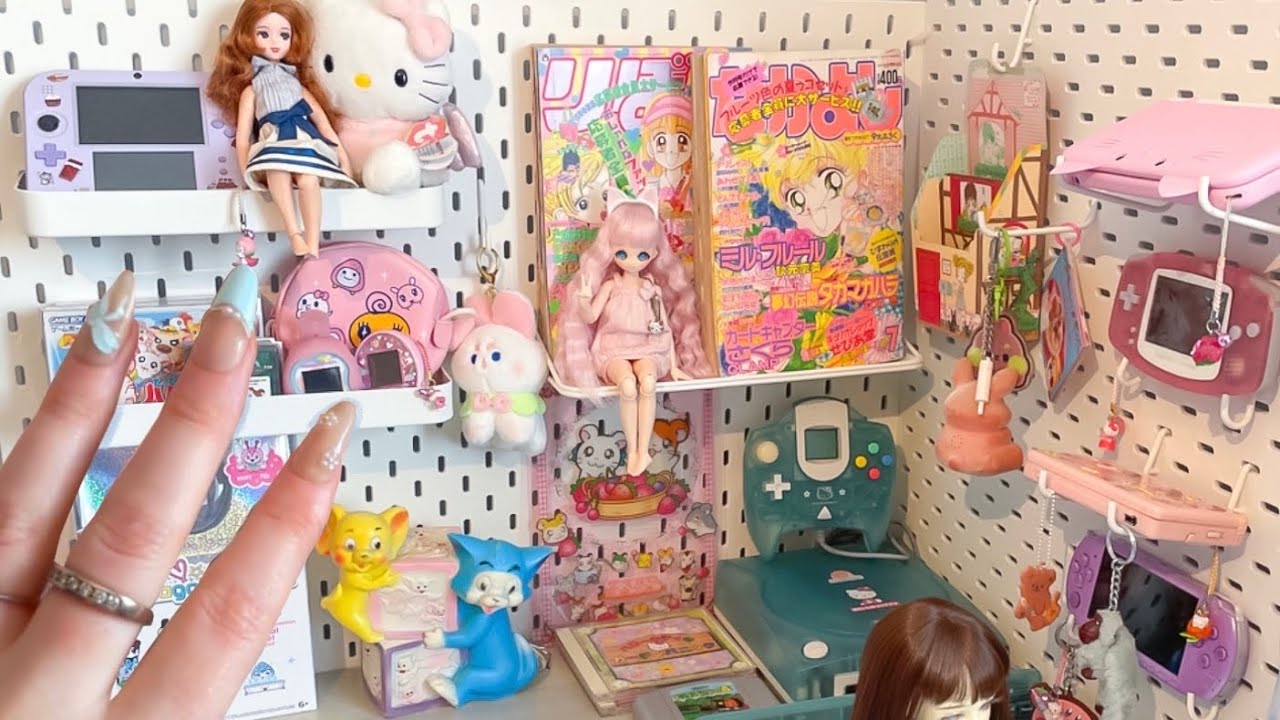 ASMR ~ desk tour, tapping around retro consoles and cute trinkets for ...