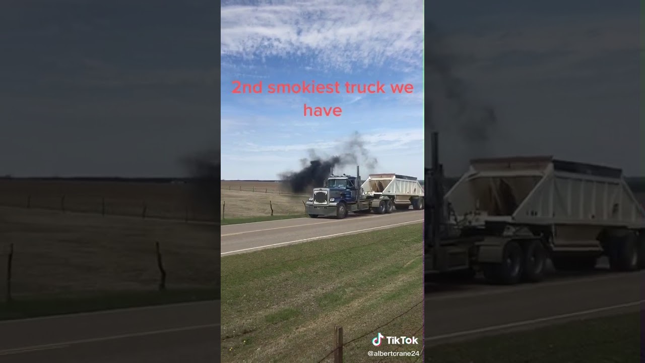 Peterbilt rolling coal - YouTube