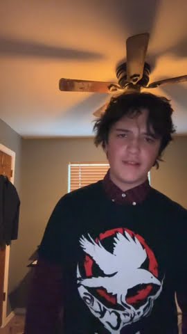 When The "Alt" Kid Tries to Impress The Class - YouTube