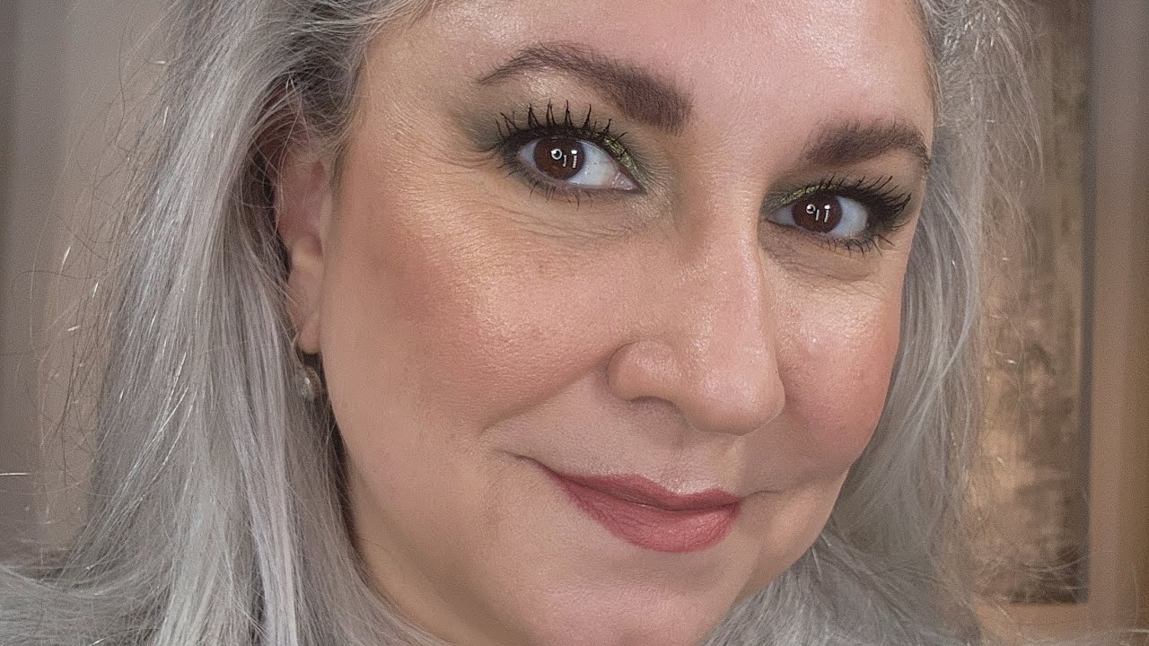 MARTINI MAKEUP 🍸 TUTORIAL - YouTube