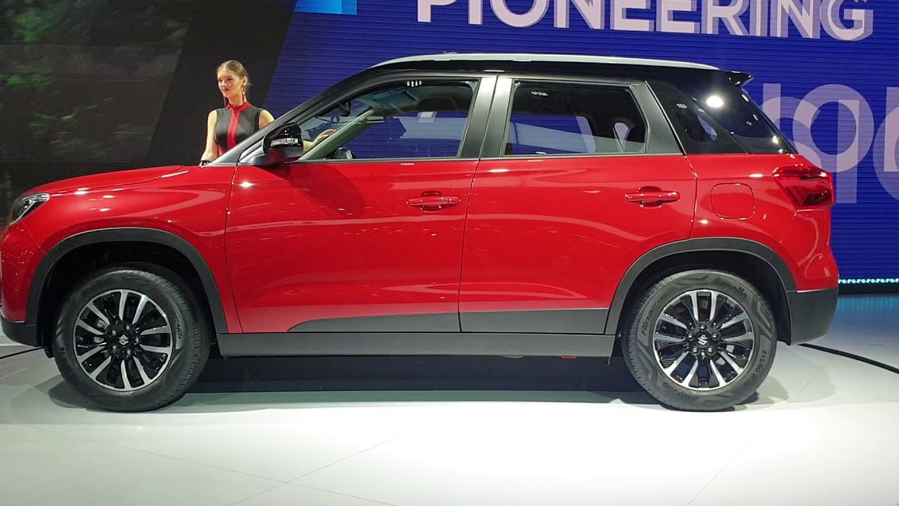 Suzuki Vitara Brezza 360° view - Auto expo 2020 - YouTube