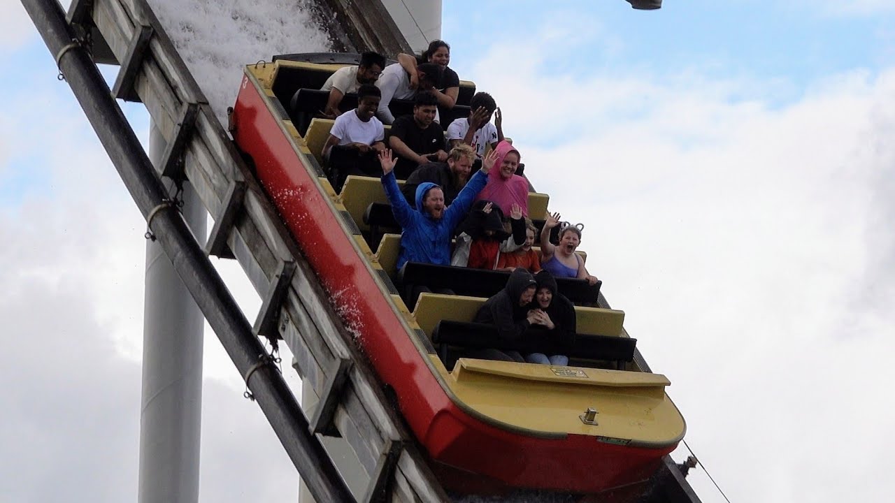 Tidal Wave Boat Ride 🌊 at Thorpe Park - YouTube