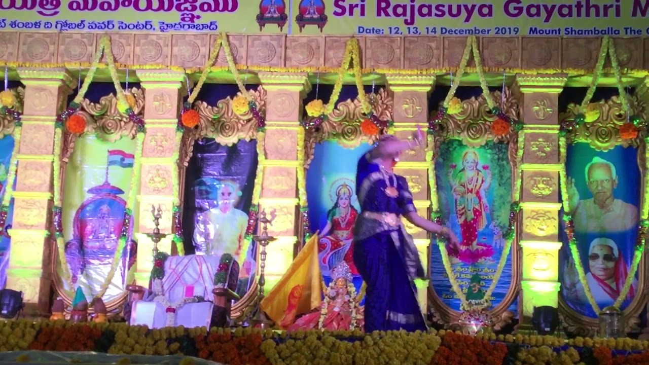 Neela megha tarangam kuchipudi dance by Kosuru Sree Manaswini - YouTube