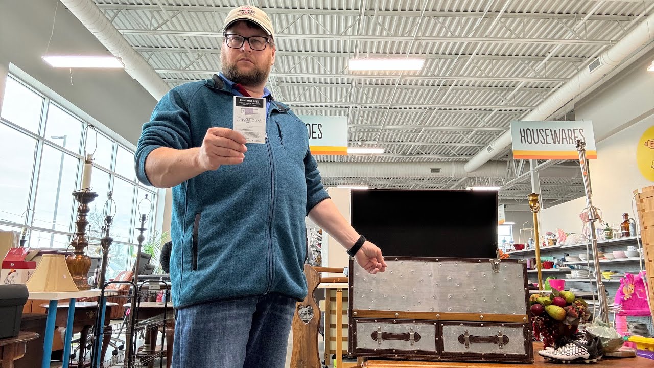 Goodwill Has This Trunk For $65. Is That To High? - YouTube