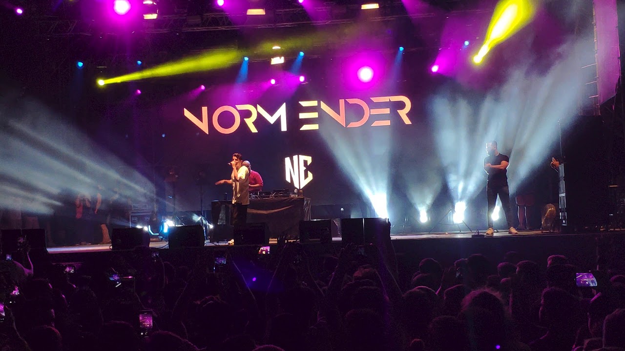 Norm Ender - Mekanın Sahibi (GezginFest İzmir) 2019 - YouTube