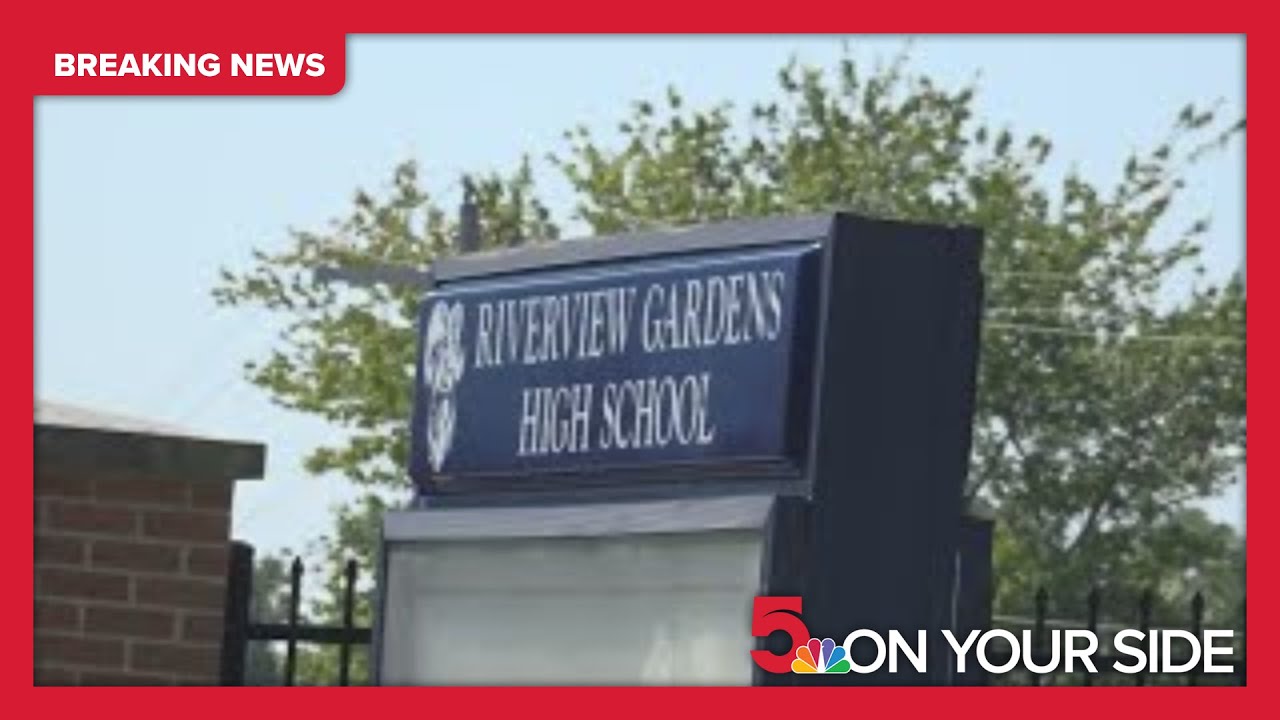 15 arrests made after fights break out at St. Louis high school - YouTube