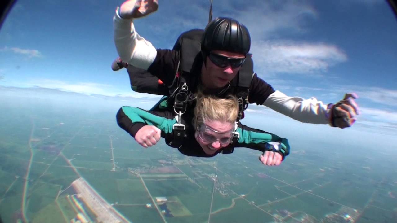Jennifer Specht - Chicagoland Skydiving Center - Jennifer Specht - YouTube