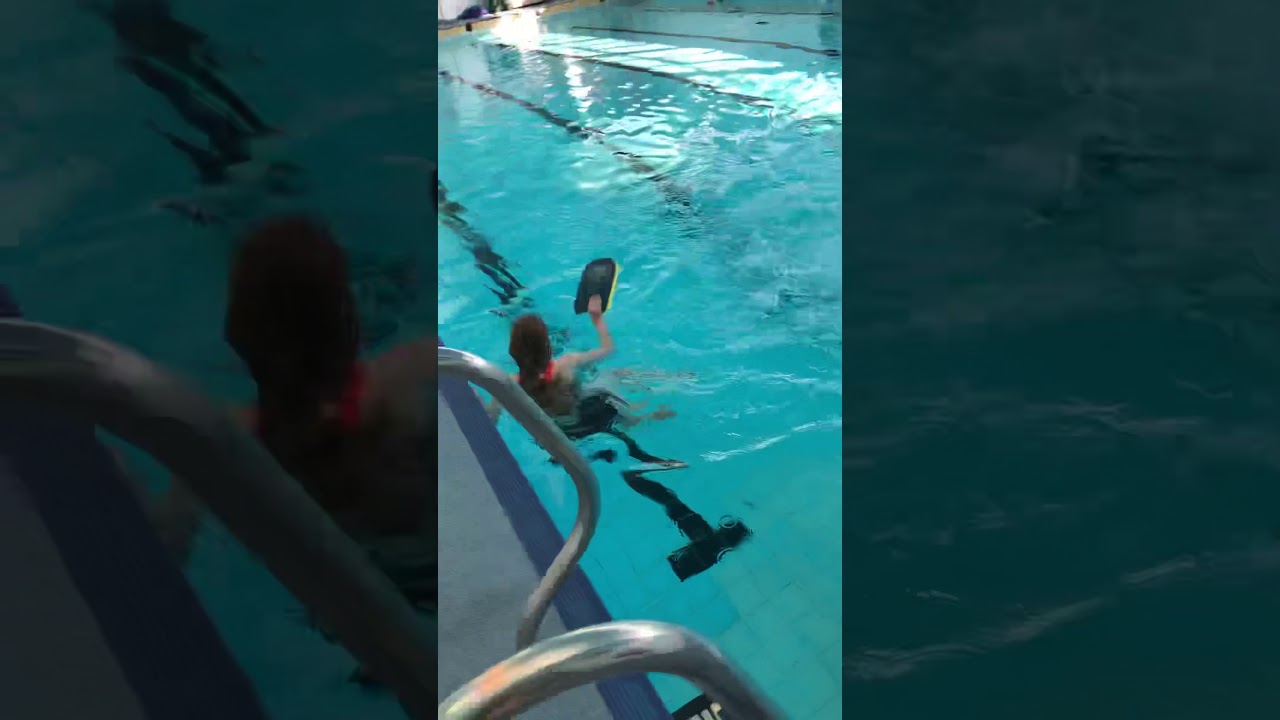 Front Crawl Legs - YouTube