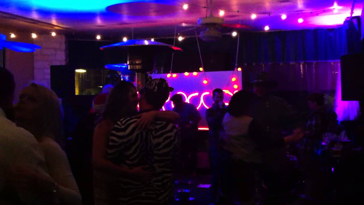 Billy Shoemaker and Band - Let's Get it On (marvin gaye) - YouTube