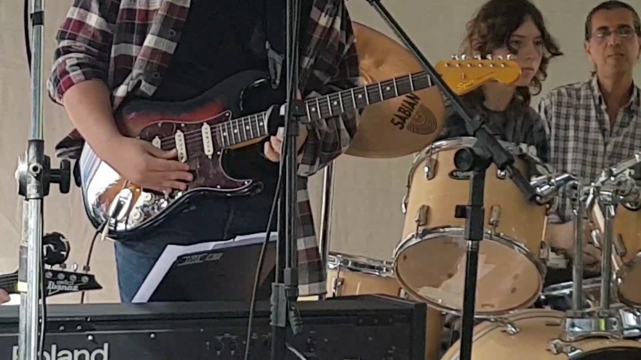 British School Barra Band - YouTube