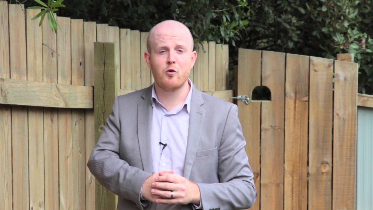 SOLD - 1/4 Malibu Grove, Glenfield - Joe Hurn and Andy Ling - YouTube