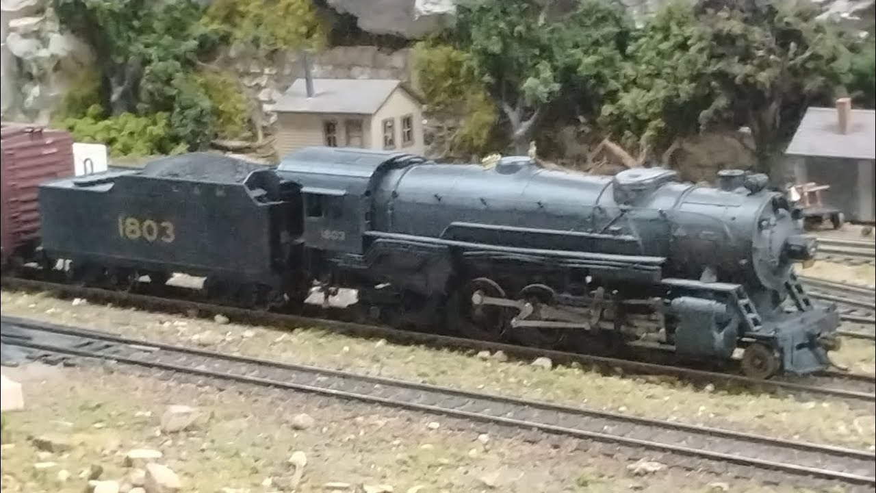 HO scale steam locomotive layout #steamlocomotive - YouTube