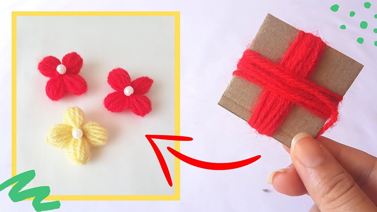 How to Make Puffy Yarn Flowers with a Cardboard | Easy Wool Flower ...