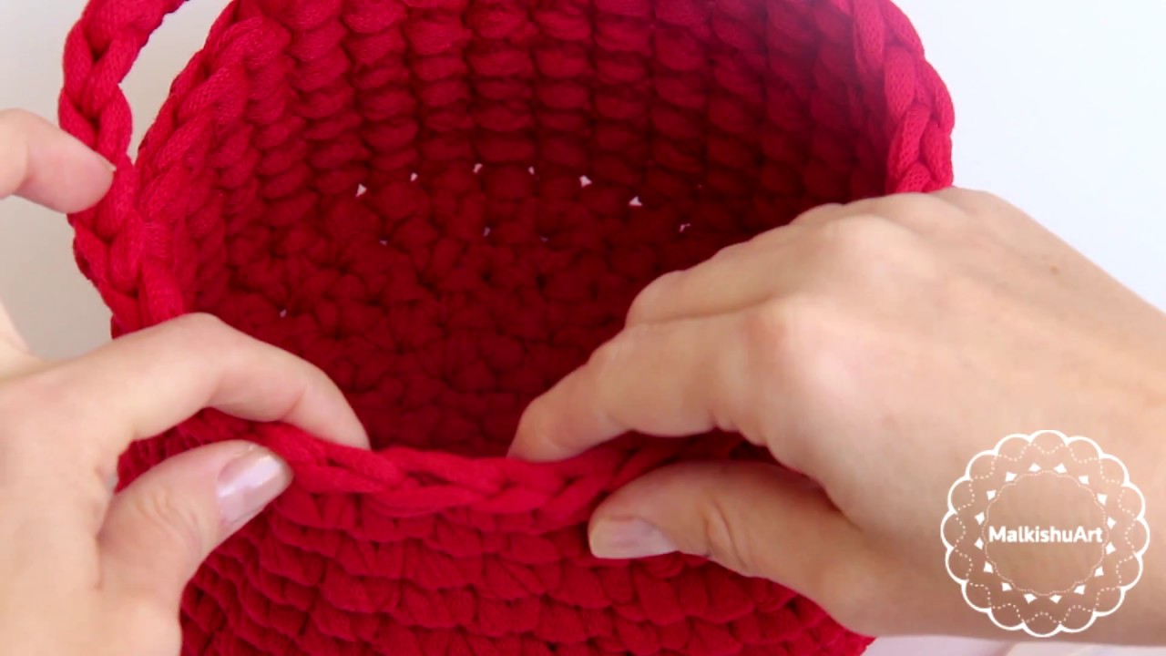 How to crochet the last loop tutorial - YouTube