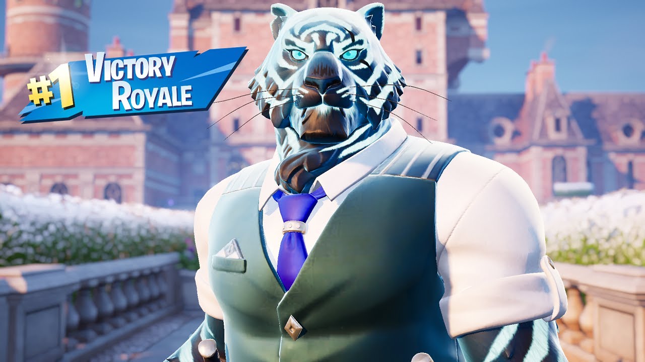 Victoria con la skin OSCAR ELECTRIFICADO Fortnite - YouTube
