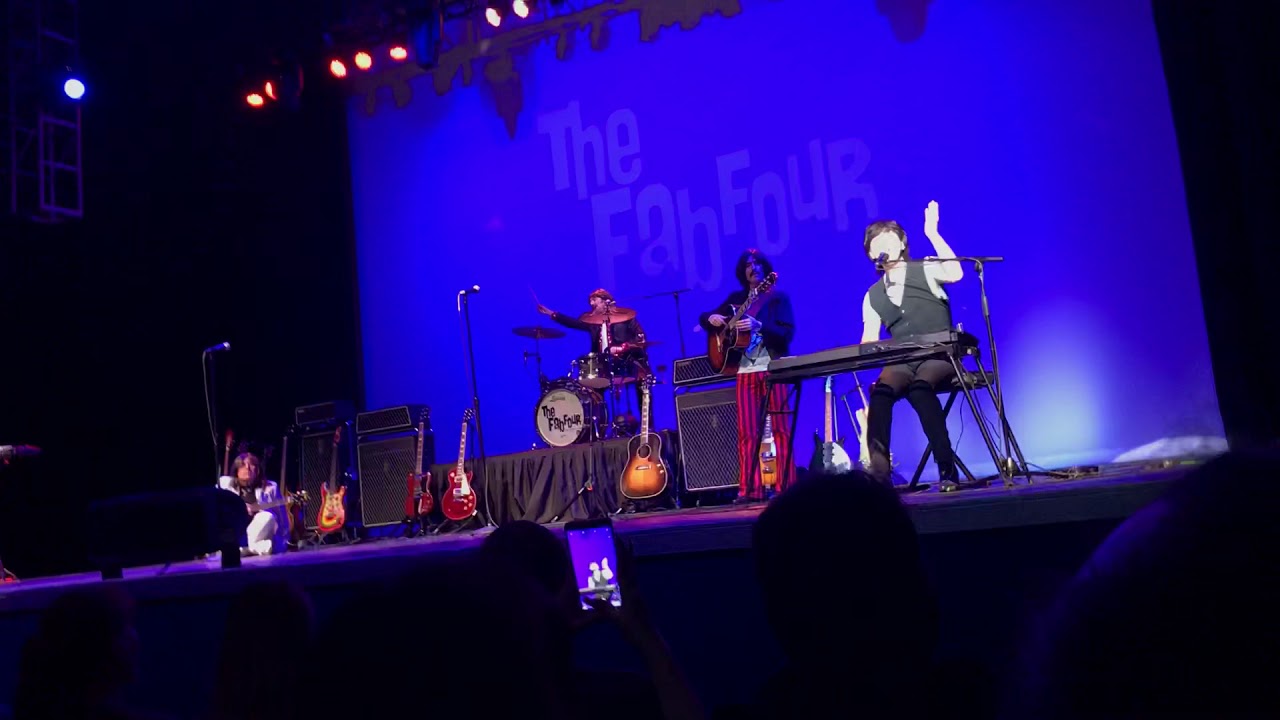 The FabFour “hey Jude” @ grove of Anaheim - YouTube