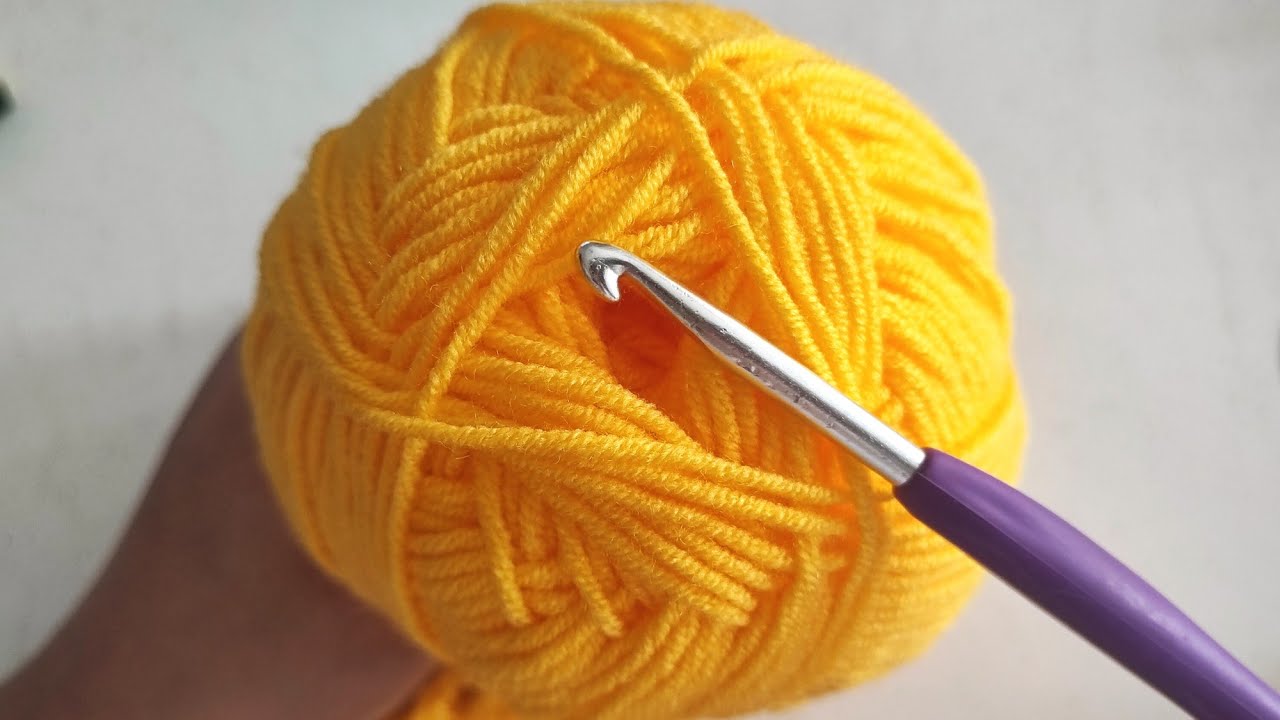 One of the most beautiful and stylish crochet patterns I've ever seen ...