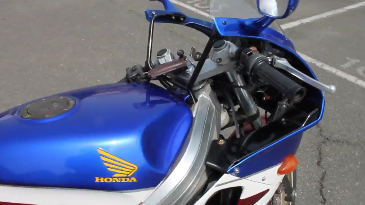 ホンダ CBR250R MC19 - YouTube