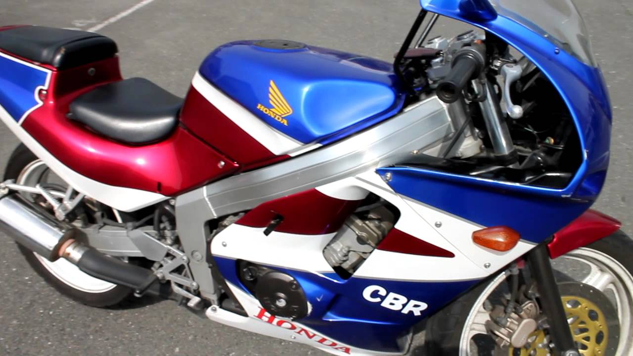 ホンダ CBR250R MC19 - YouTube