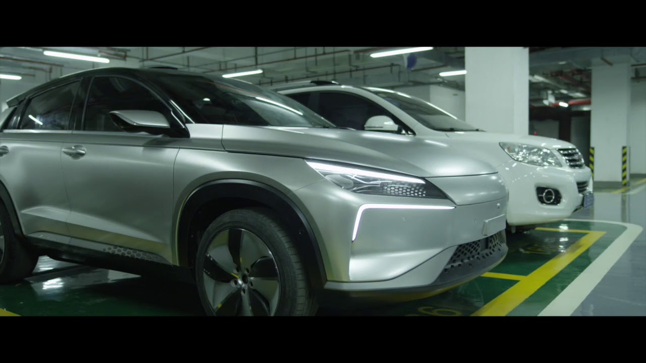 Auto-Parking Vehicle｜ Xpeng Motors - YouTube