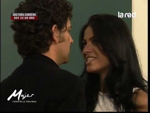 Mujer Casos De La Vida Real - La Reina De La Prepa (2002)