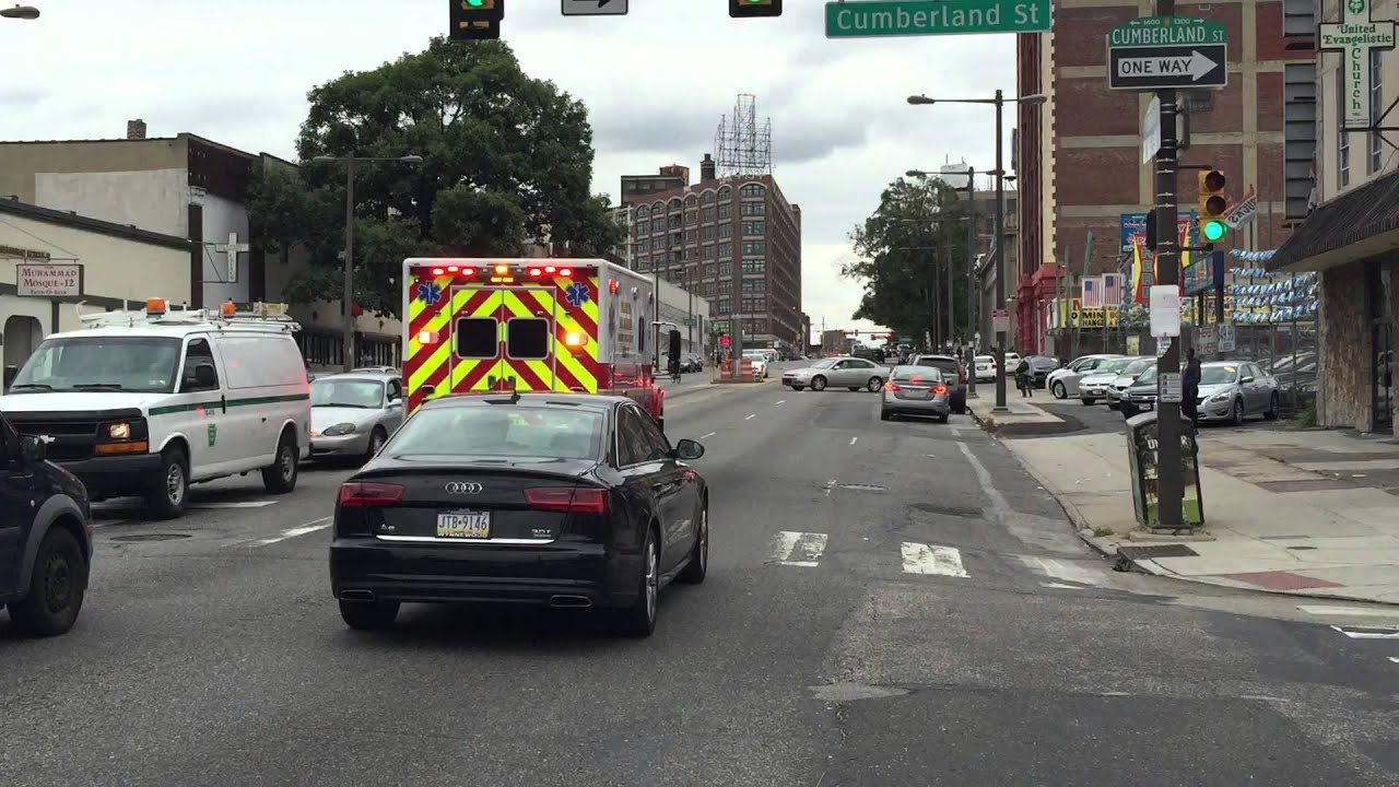 PHILADELPHIA FIRE DEPARTMENT EMS MEDIC 27 RESPONDING ON N. BROAD ST. IN ...